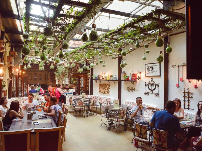 Arcade Cafe - Discover this place in Bucharest