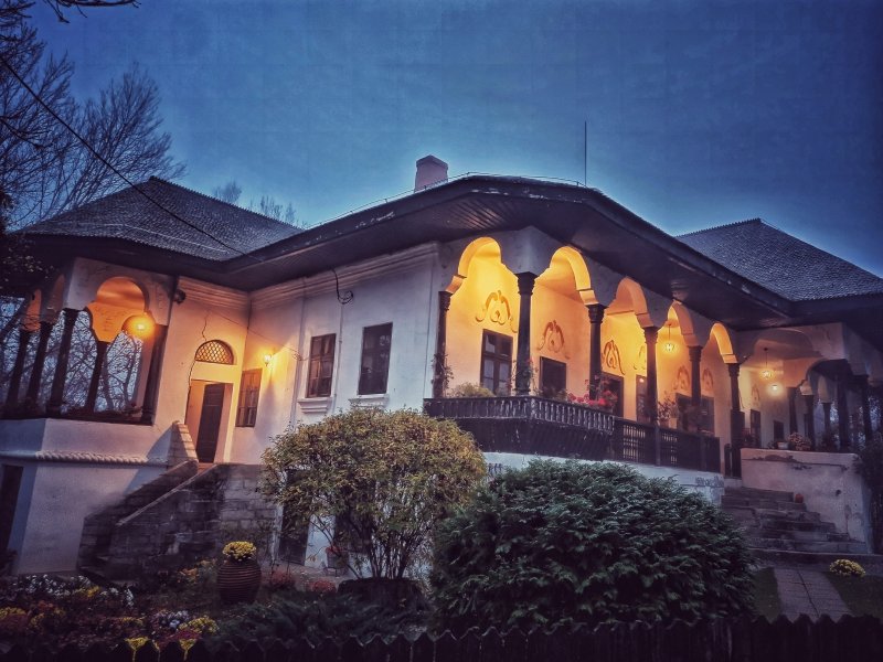 Bellu Mansion - Discover this place in Bucharest